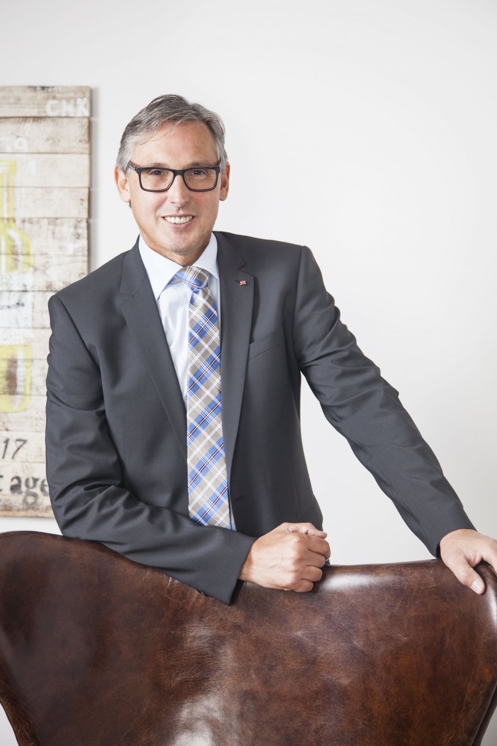 Thomas Saatz geht, Dirk Loosen übernimmt | stil & markt