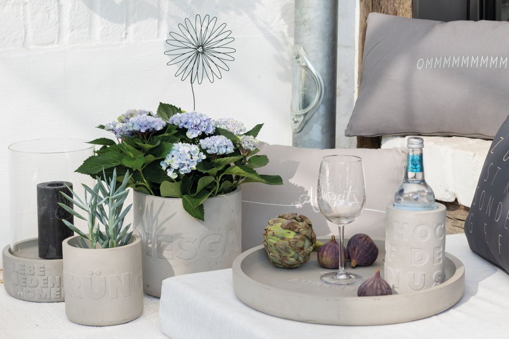 Beton trifft auf räder Design | stil & markt